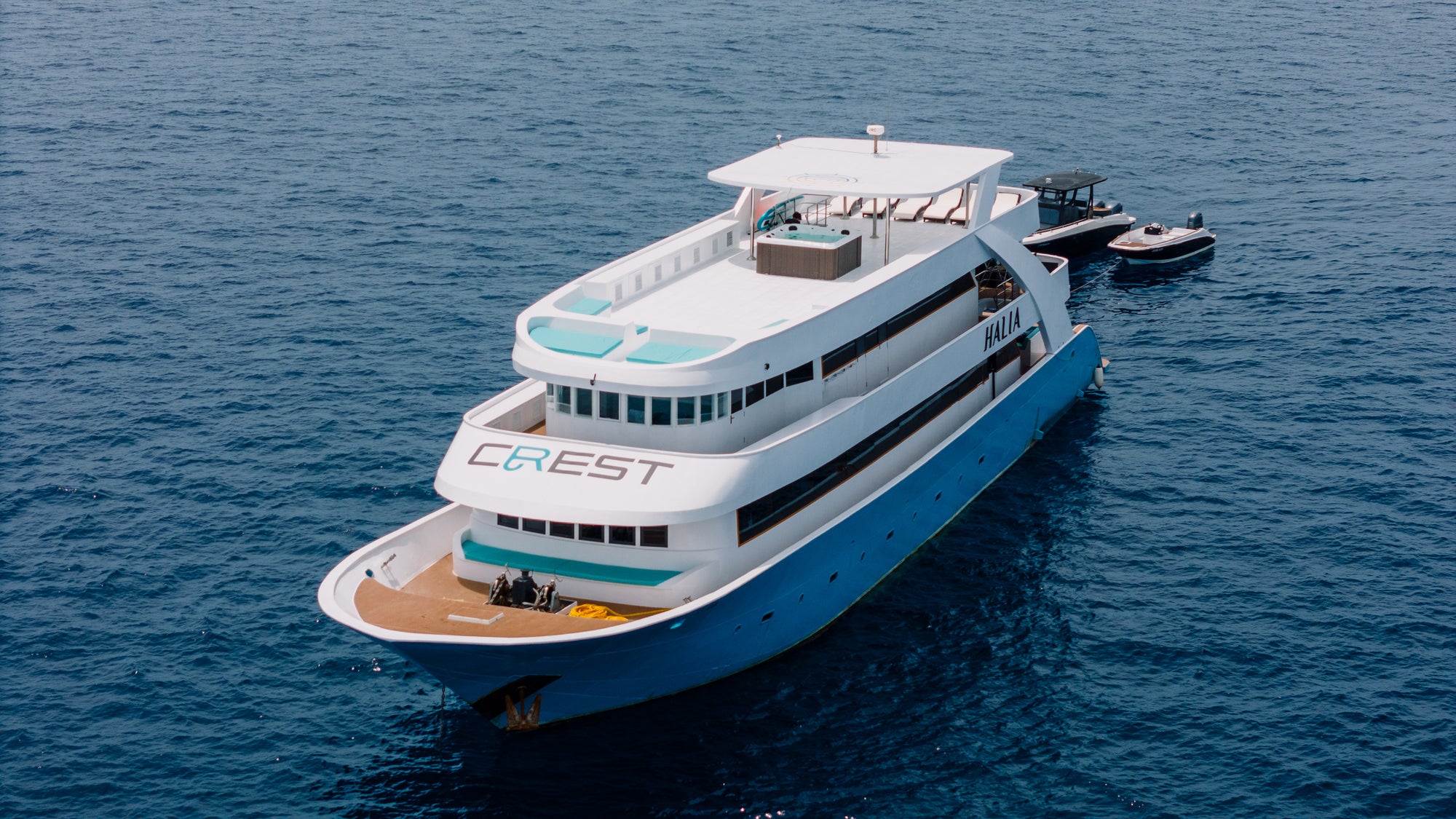 HALIA - the BEST Maldives Liveaboard Cruiser